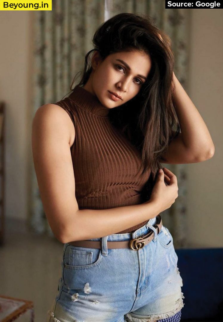 Top 30 Beautiful Tamil Actress Name with Photos List 2023